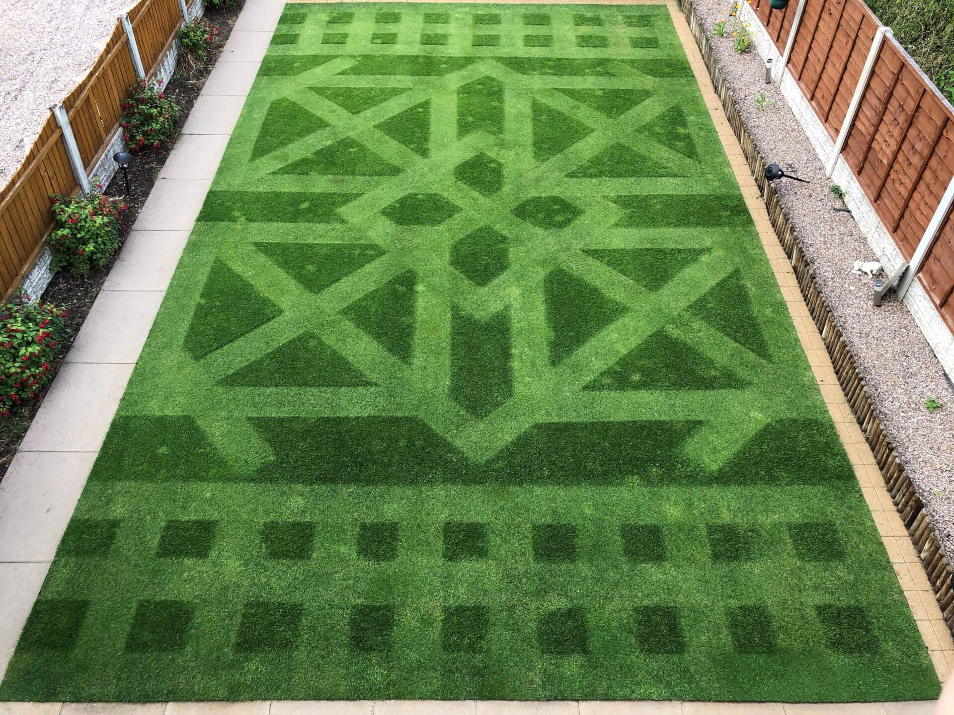Top Tips for Striping a Lawn – ALLETT Australia