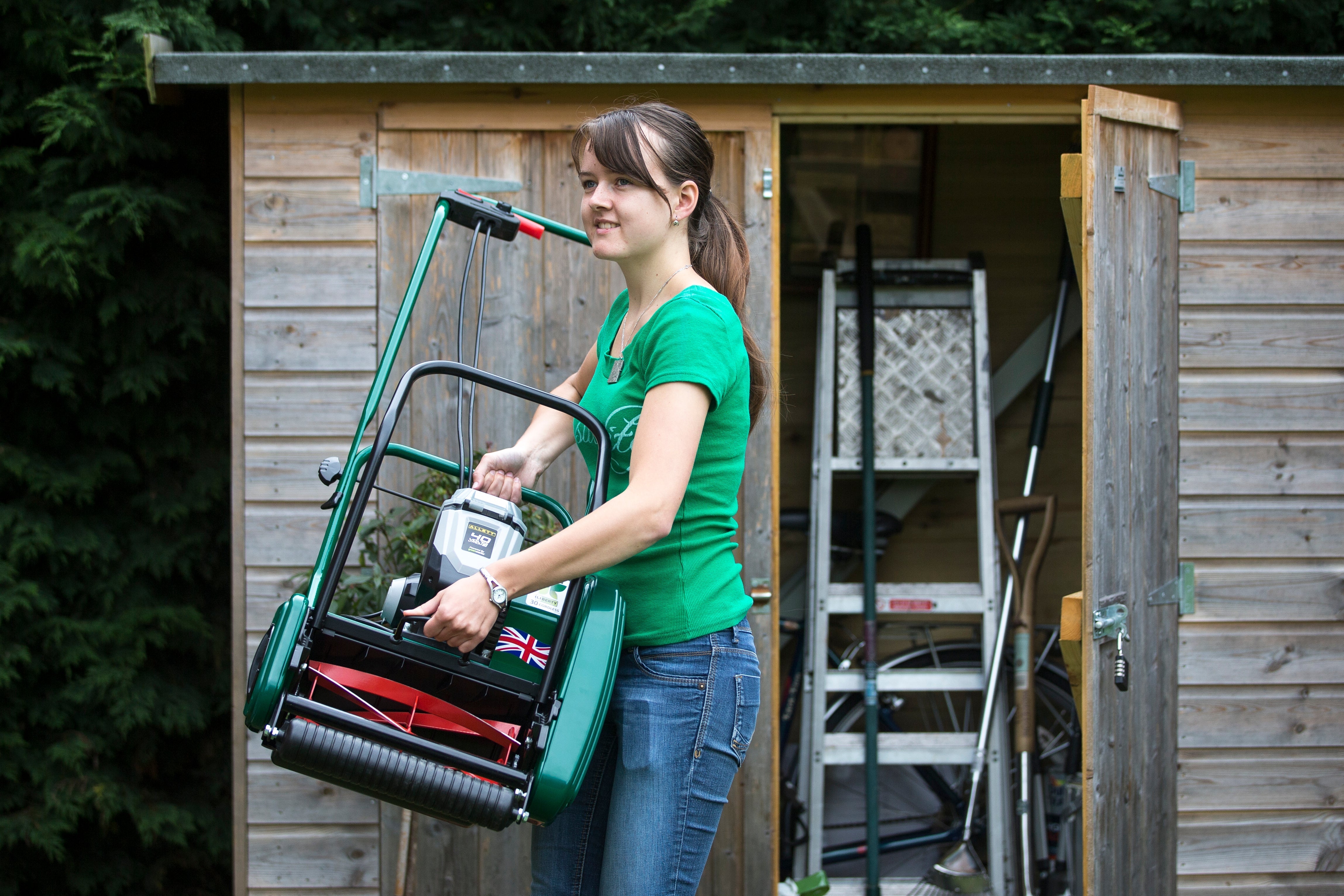 Allett Push Cylinder Mowers on The Market – ALLETT Australia