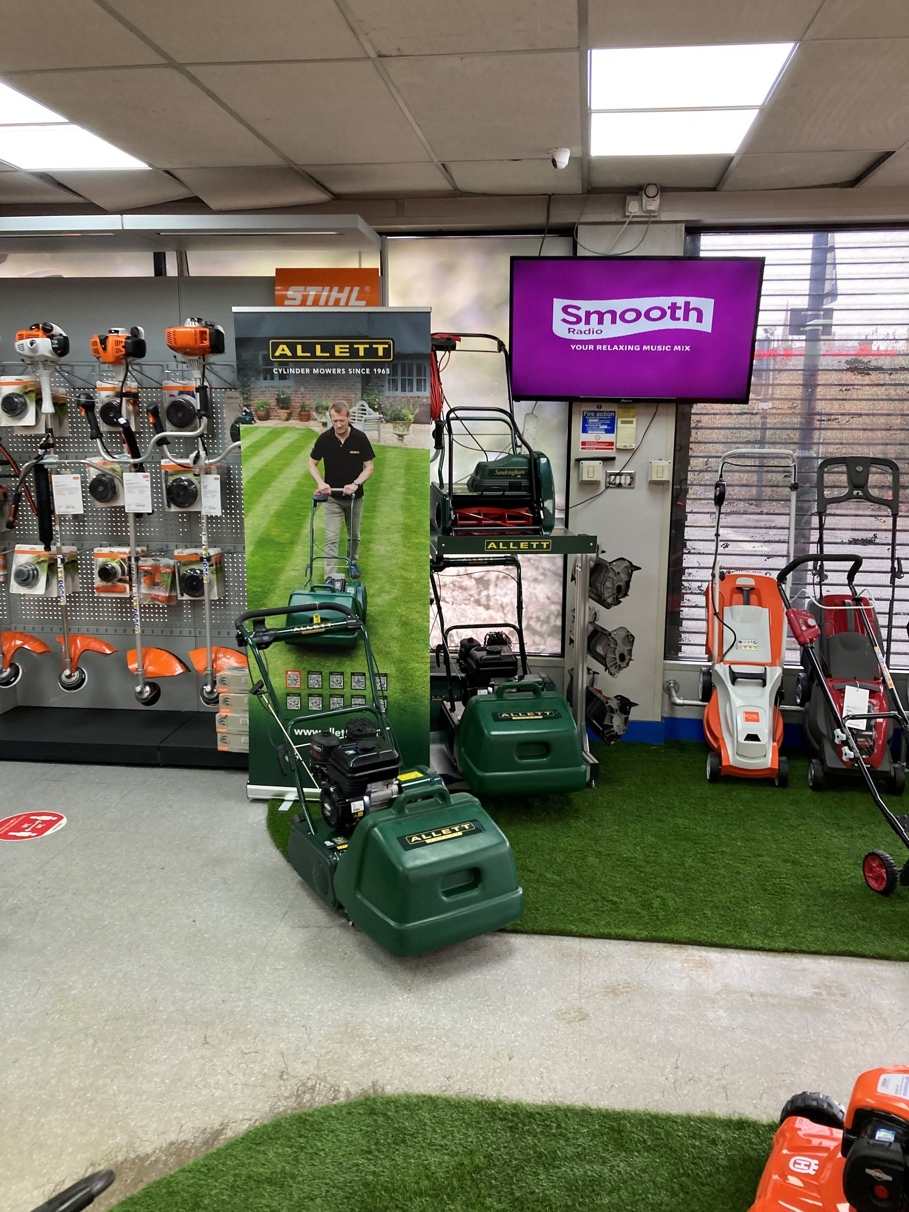 Why Buy Direct From an Allett Dealer? – ALLETT Australia