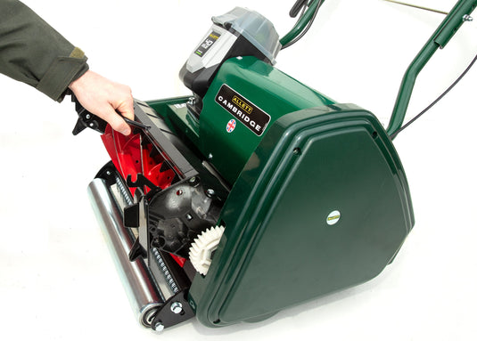 Cambridge - Battery-powered Electric Cylinder Mower – ALLETT Australia