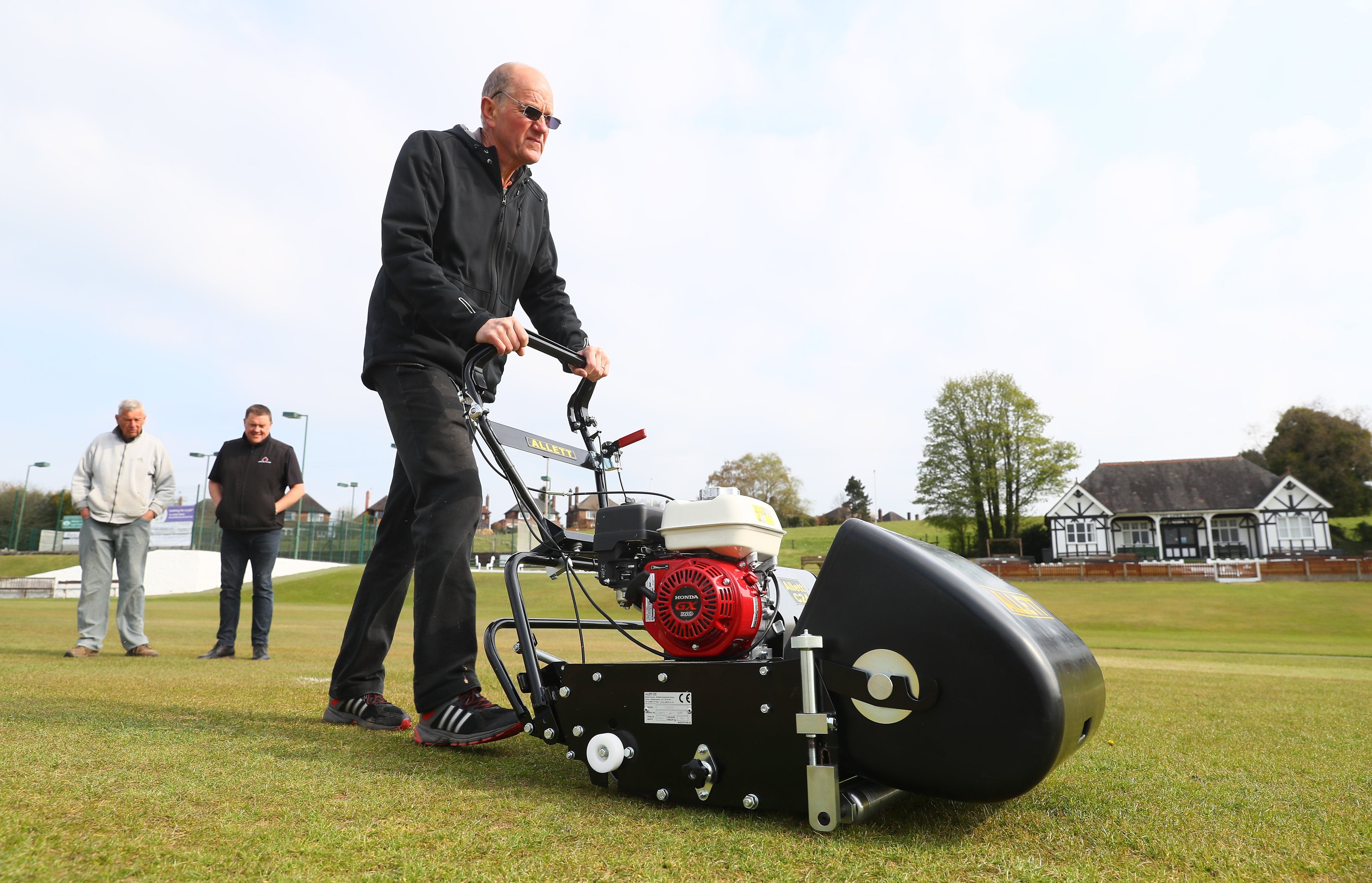 Allett C24 Cylinder Mower (Power-unit with Grassbox) – ALLETT Australia