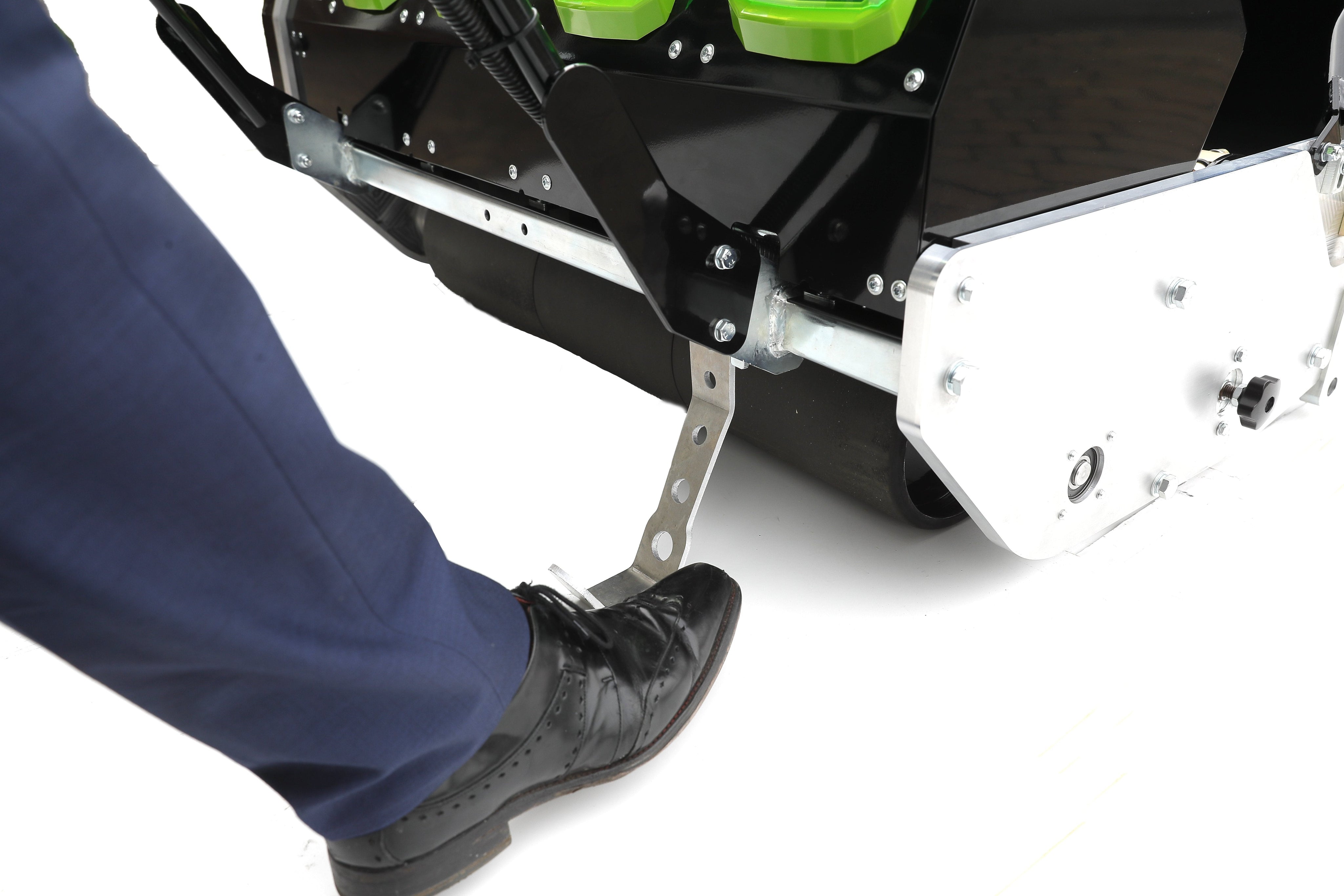 Allett C34 Evolution Cylinder Mower (Power-unit with Grassbox) – ALLETT ...